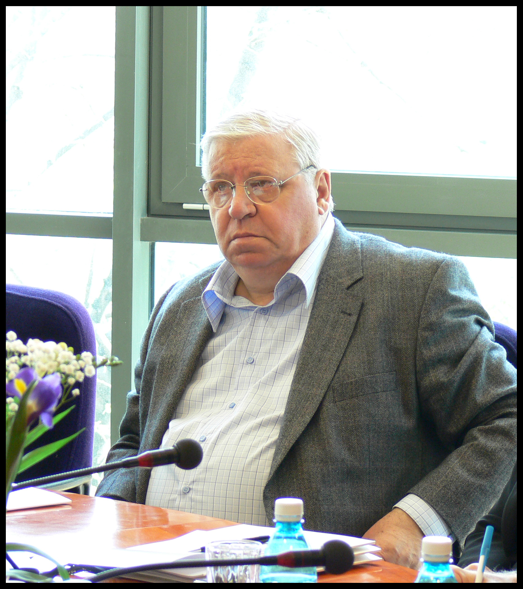 IN MEMORIAM Prof.univ.dr. Floricel Constantin - Universitatea Romano ...